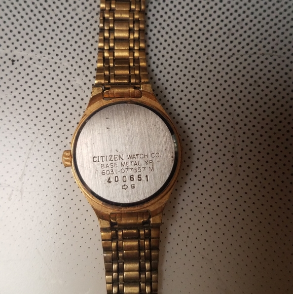 Citizen | Accessories | Citizens Gold Tone Quartz Watch Sweep Hand ...